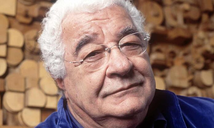 Antonio Carluccio Biography - Antonio Carluccio
