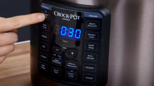 Crock Pot Sizes Guide: How Big Do You Need? - Antonio Carluccio
